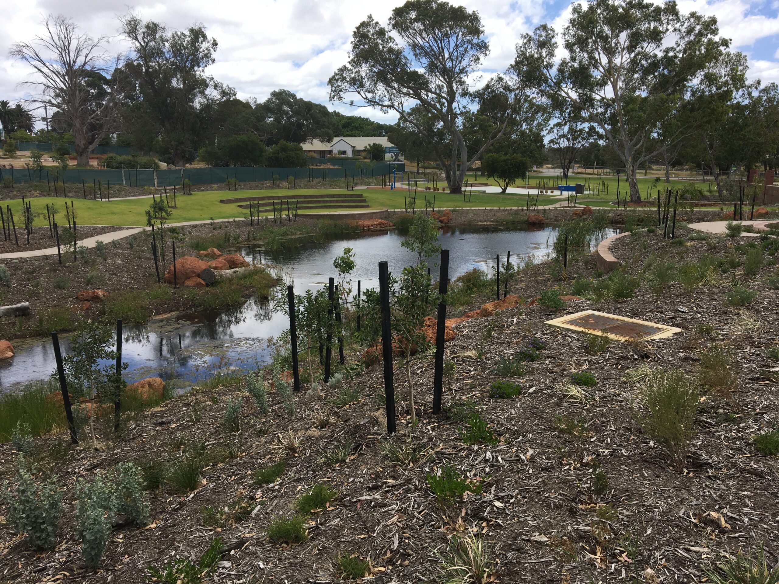 Living stream and retained pond - New WAter Ways